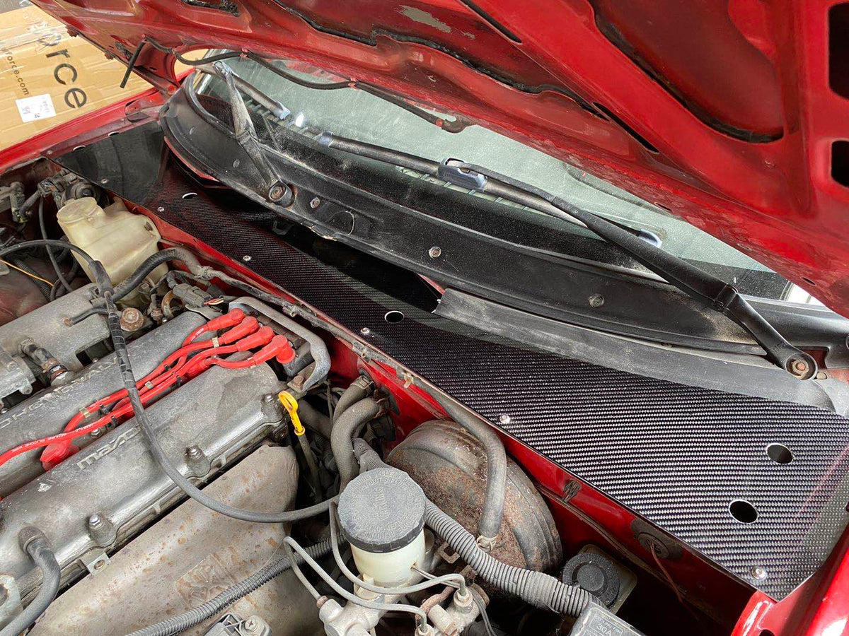 Carbon Fibre Engine Cowl Cover NA (1989-1997) – MX5 Mania